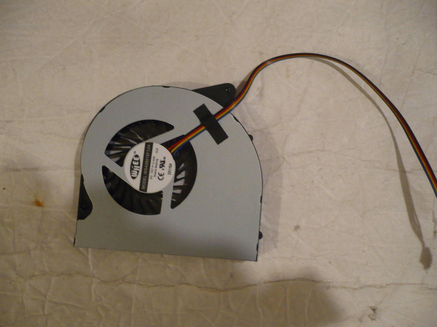 COMPUTER MONITOR REPLACEMENT PARTS